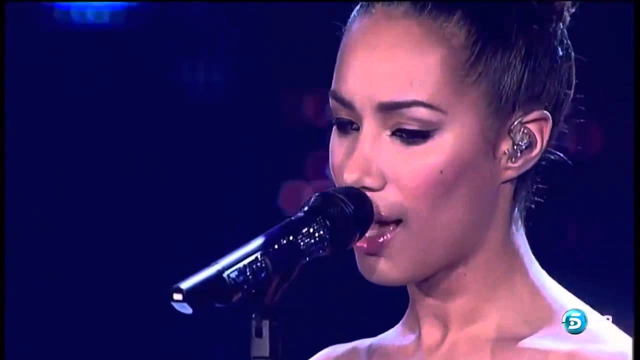 Amazing Leona Lewis Makes Everyone Cry Singing Lovebird - YouTube