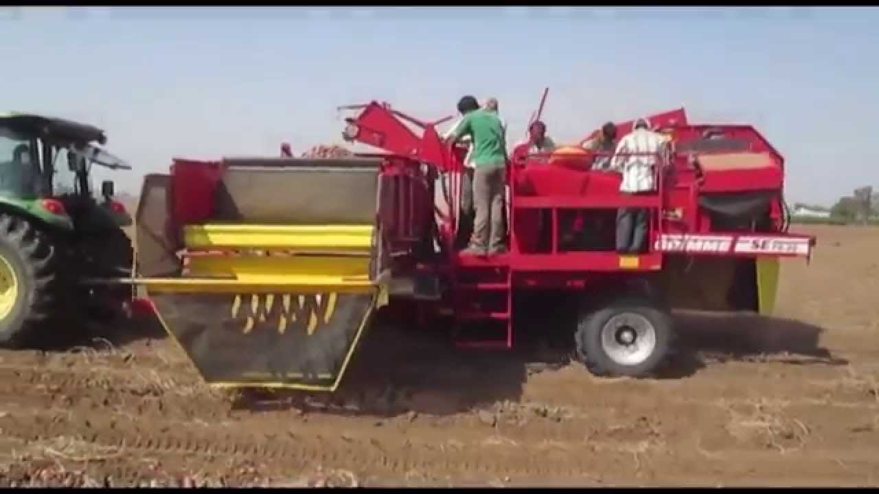 GRIMME SE 75-20 | 1-row potato harvester in India - YouTube