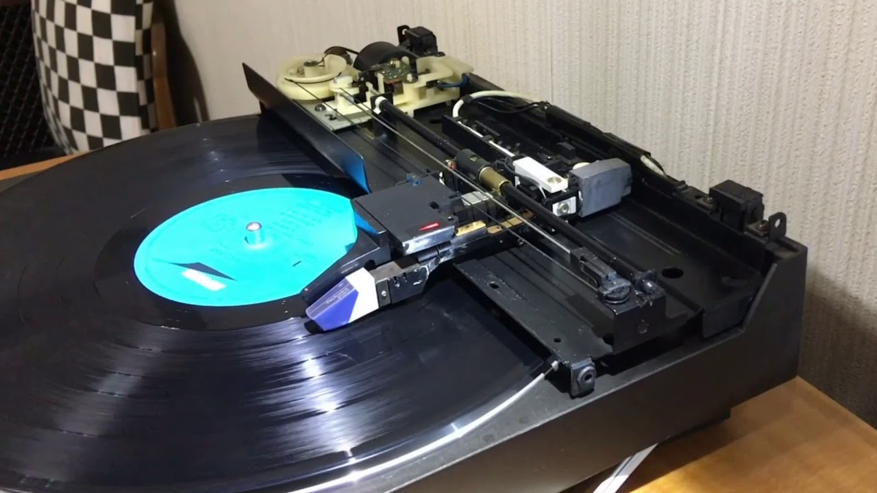 Technics SL-Q6 曲指定の動作 - YouTube