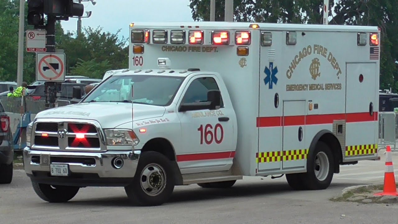 Chicago Fire Dept. Special Event Ambulance 160 Responding - YouTube