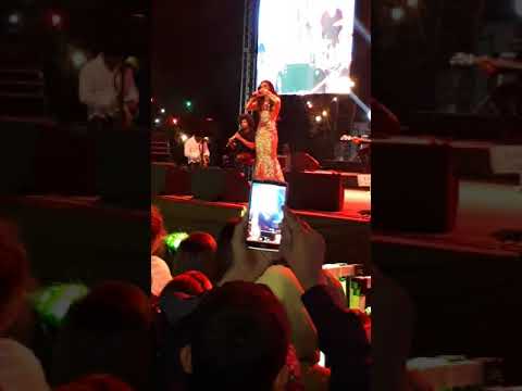 AYSEL YAKUPOĞLU ^^AŞK LAFTAN ANLAMAZ Kİ^^