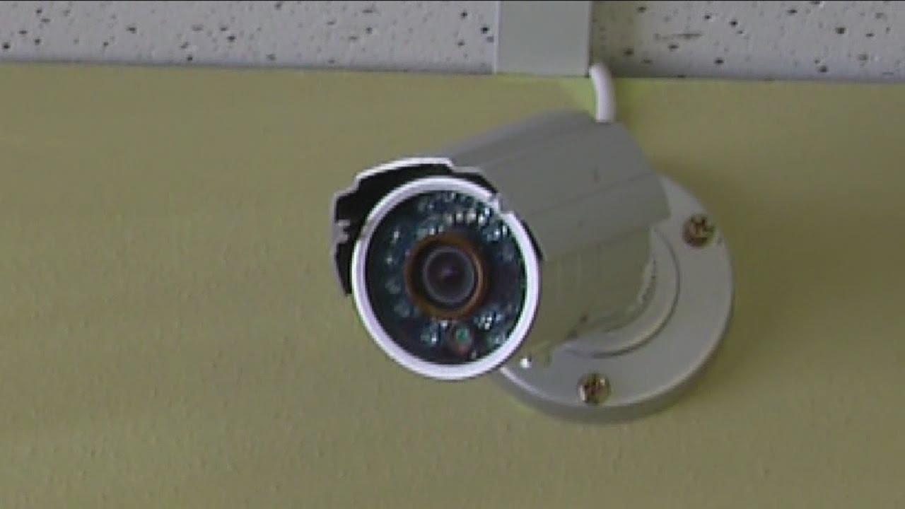 Using old smartphones as home security systems a growing trend - YouTube