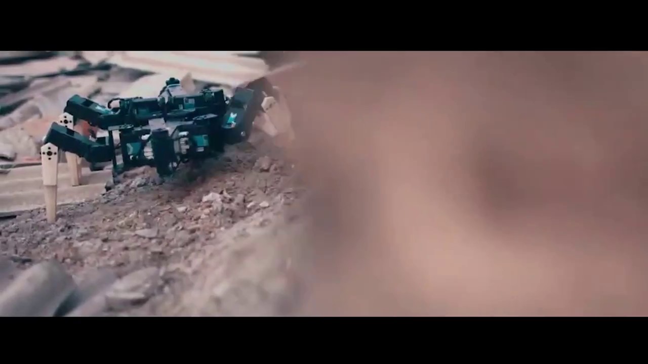 Zero One ft. SupRobot 大然科技变胞机器人 - YouTube