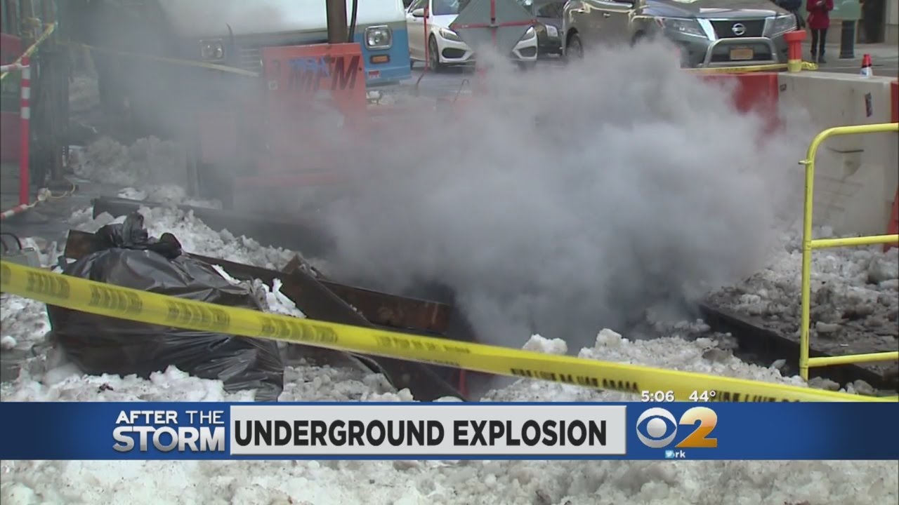Manhattan Underground Explosion - YouTube