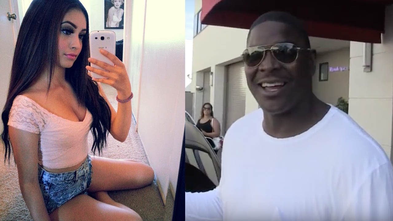 NFL Legend Keyshawn Johnson KNOCKS UP Side Chick While Married YouTube nfl-legend-keyshawn-johnson-knocks-up-side-chick-while-married-youtube