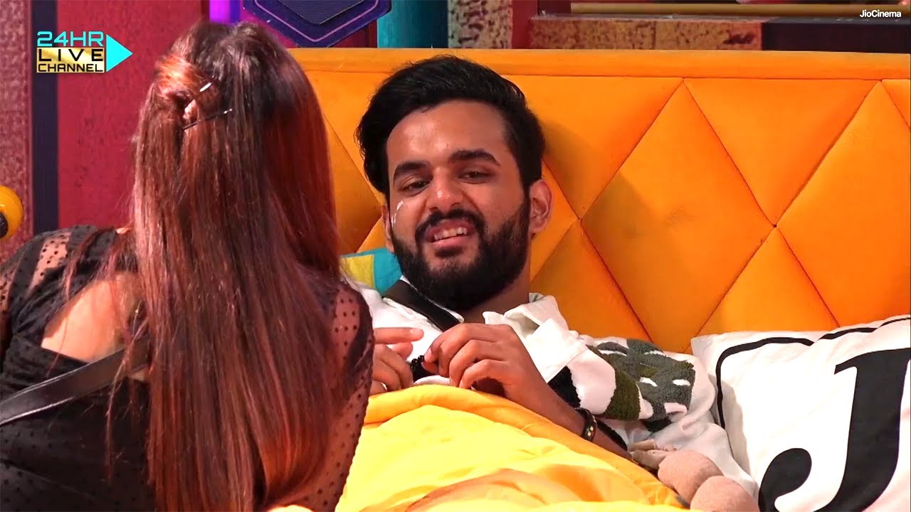 Bigg Boss OTT 2 Live: Fukra Insaan ki team me aana chahti hai Manisha ...