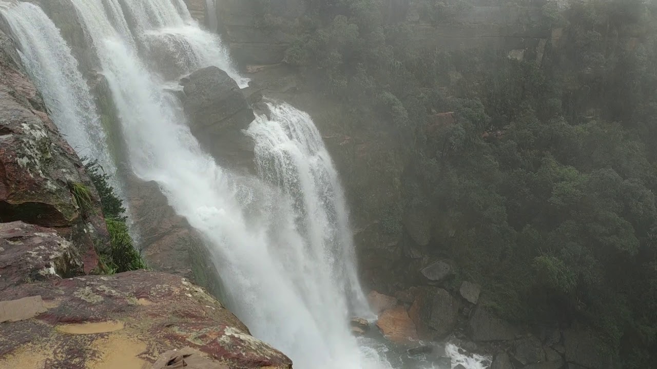 Dainthlen waterfalls india maghalaya2 - YouTube