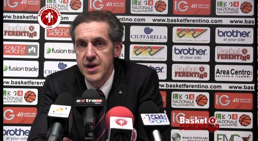 Coach Luca Ansaloni post FMC-Scafati 64-69 (3 gennaio 2016) - YouTube