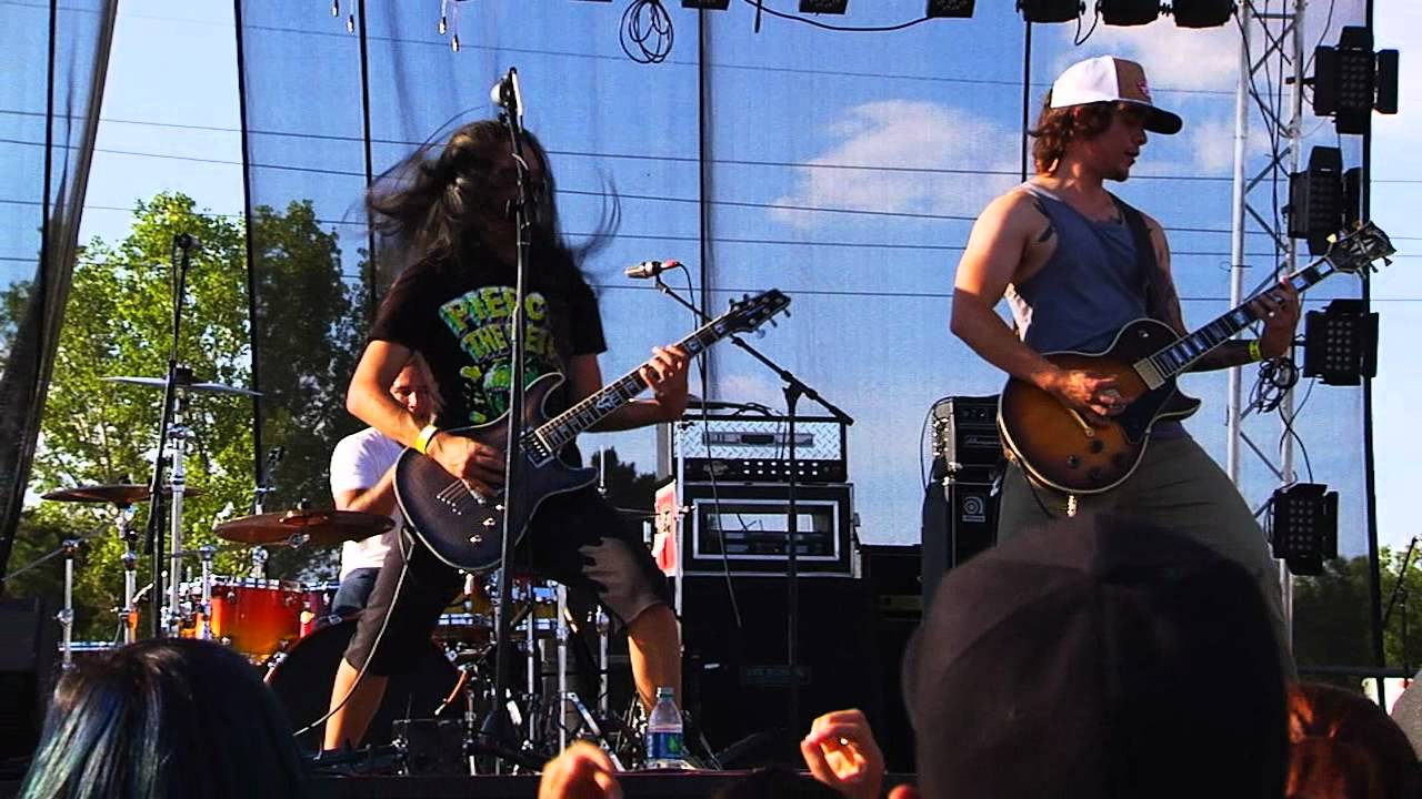 Bash The Band - 8 Songs in 5 Minutes Contest - YouTube