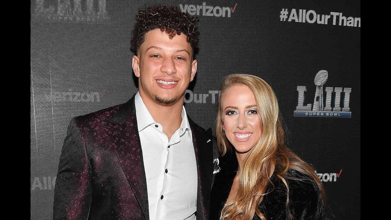 Patrick Mahomes and Brittany Adorable Throwback Photo Revealed! - YouTube