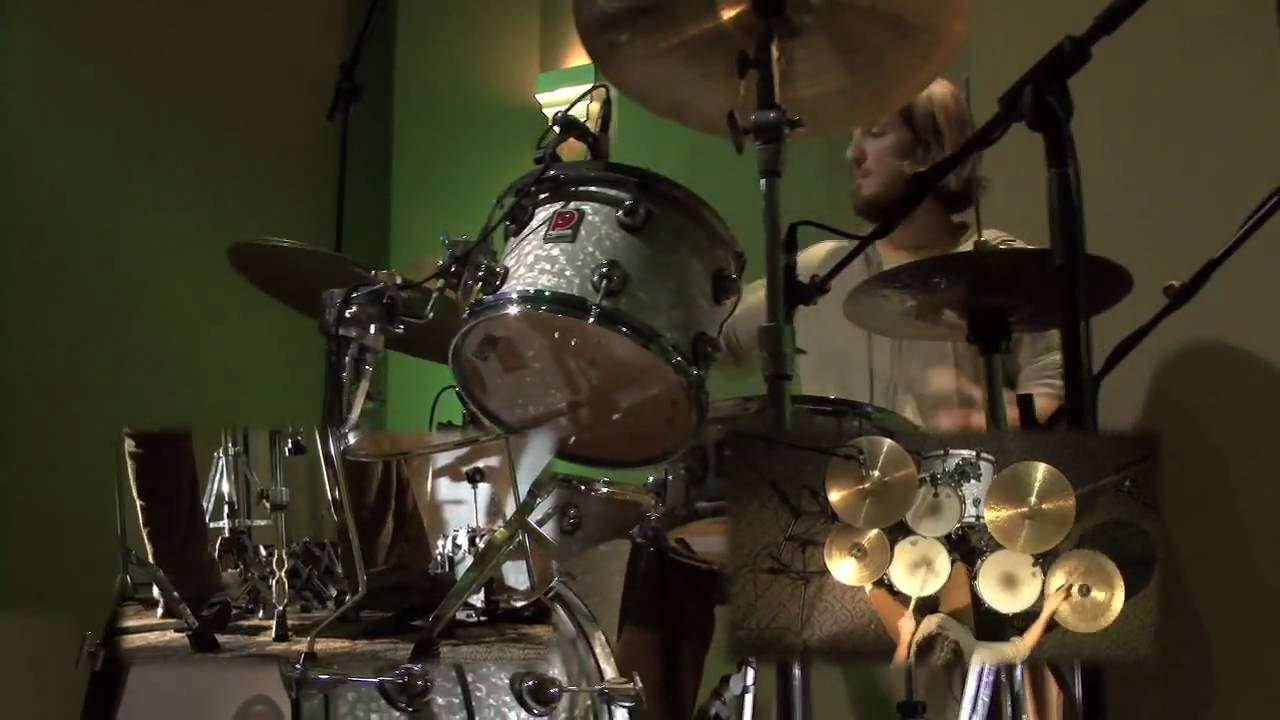 Drum Solo - Sam Heard #1 - YouTube