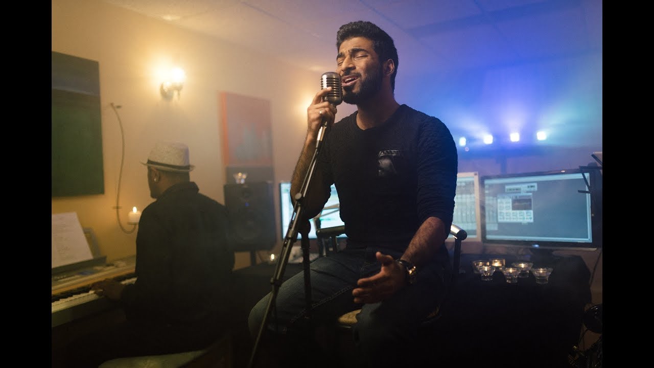 All of Me (Cover) - Raveen Fernando - YouTube