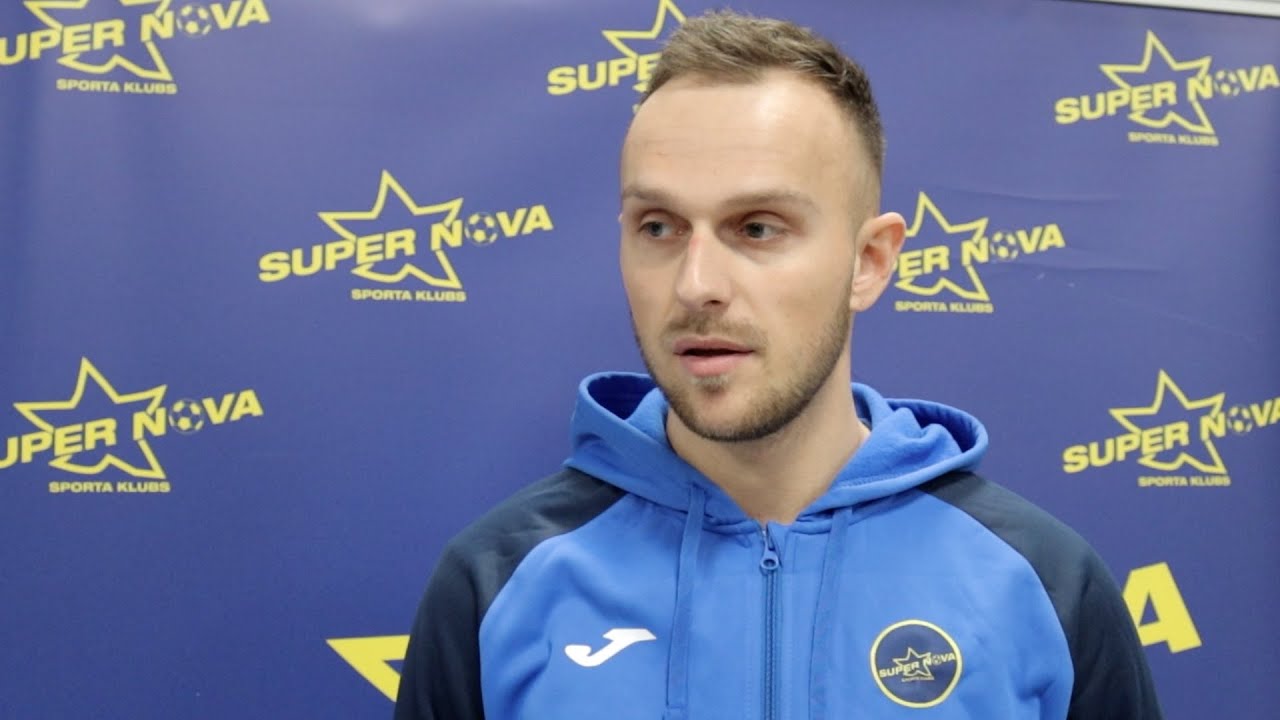 KRISTAPS ZOMMERS / Gads bez komandas, "Super Nova" un padoms Šitam ...