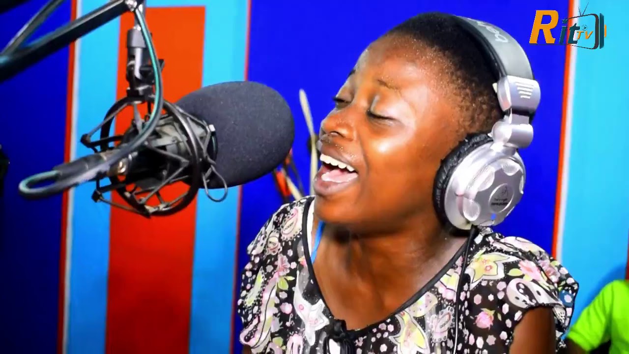 Really Anointed & Passionate...EMILY GYAN @ Sweet 106.1 FM with Osofo ...