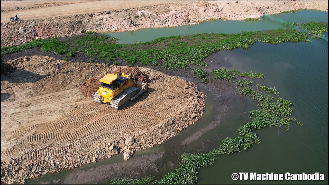 Best Of The Best Heavy Dozer With Wheel Loader Grading Gravel ...