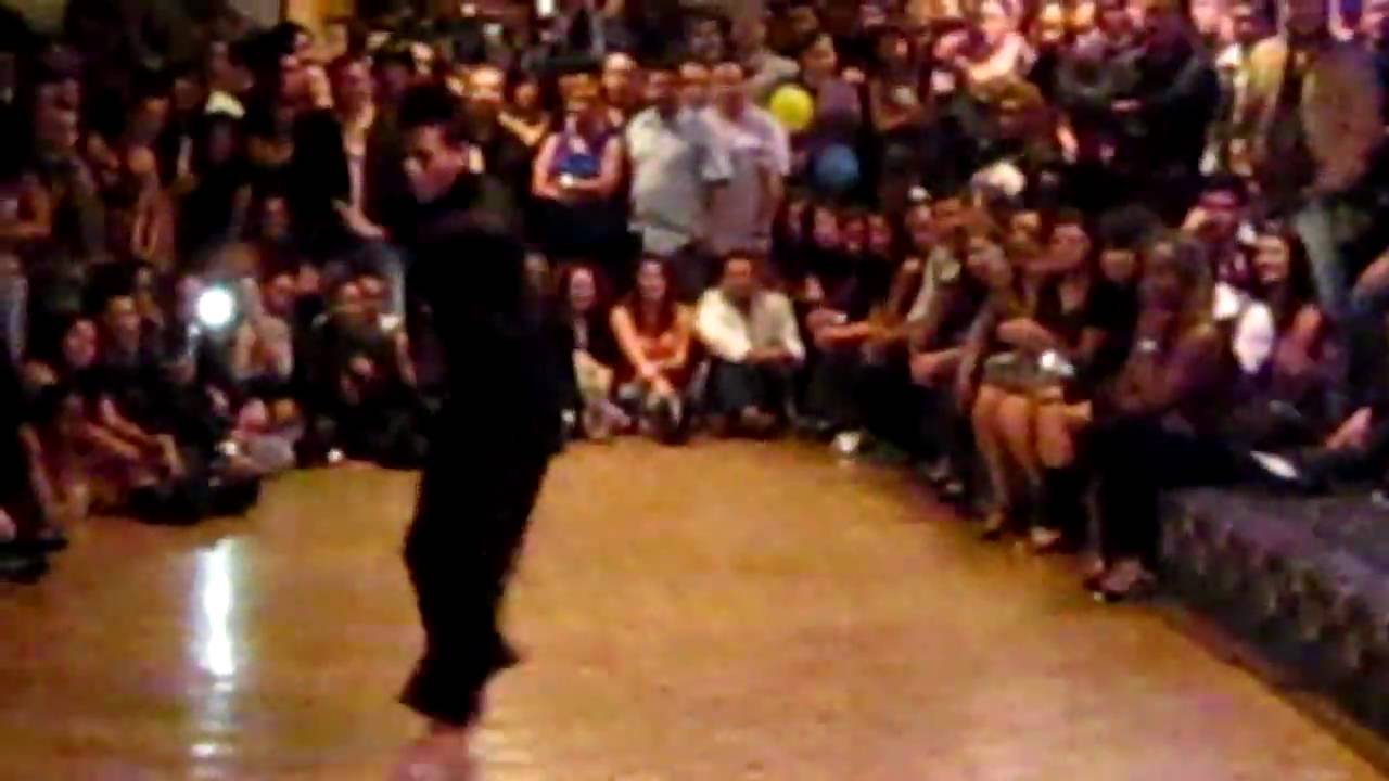 Luis - Pro Semi Finals Best Male Salsa Competition 2009 - YouTube
