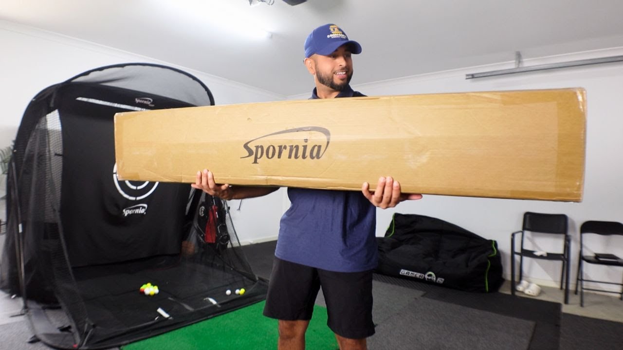 My First Golf SIMULATOR setup | GARMIN R10 & Spornia SPG-7 - YouTube