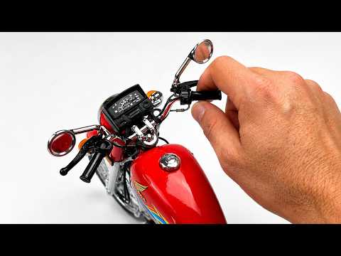 Most Realistic Mini Honda Cub (CD70) Diecast Motorcycle (Looks 100% Real!) 1/10 Scale