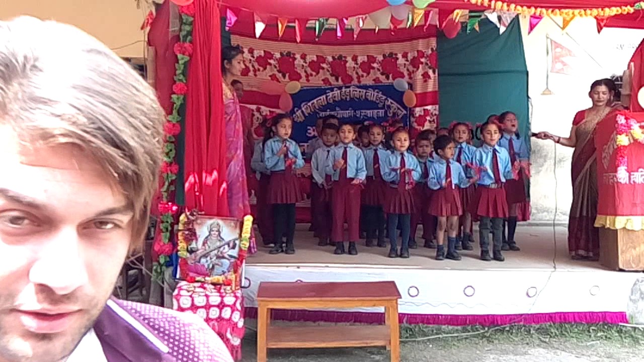 Rhymes of kids at Sitala Devi English Boarding School Arjun Chaupari ...