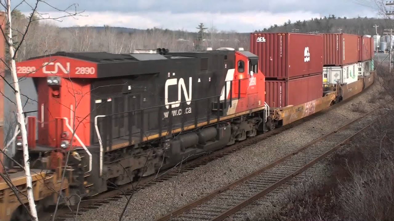 CN#120 with 3 ES44ACs 2884 2841 DPU 2890 & 179 cars Rocky Lake Bedford ...
