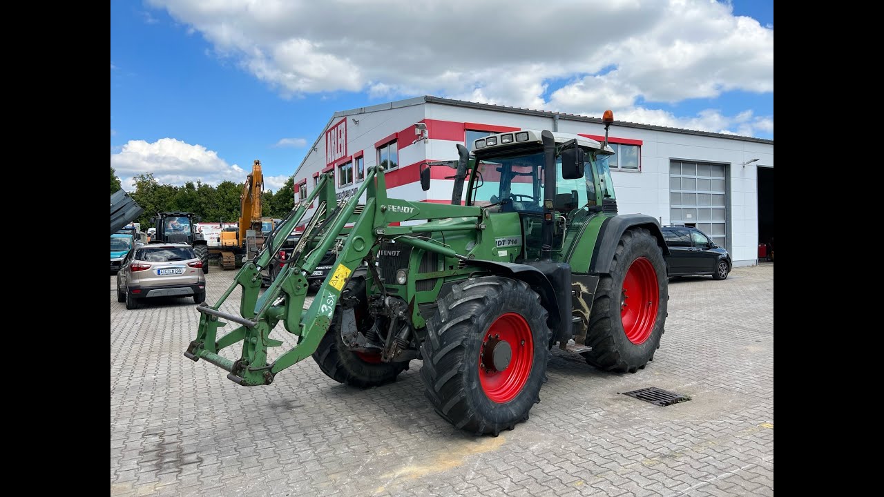 Fendt 714 Vario Traktor mit Frontlader - YouTube