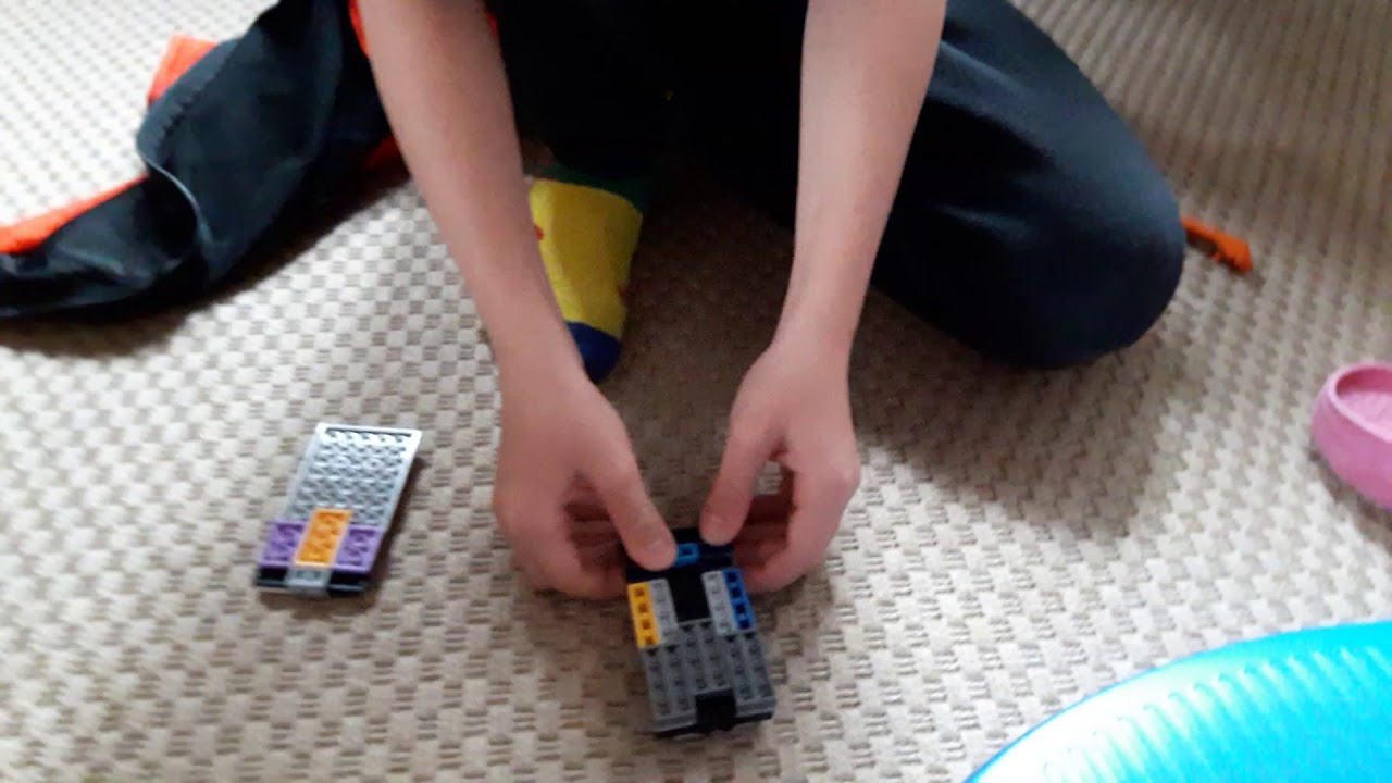 Lego telefon Levitől - YouTube