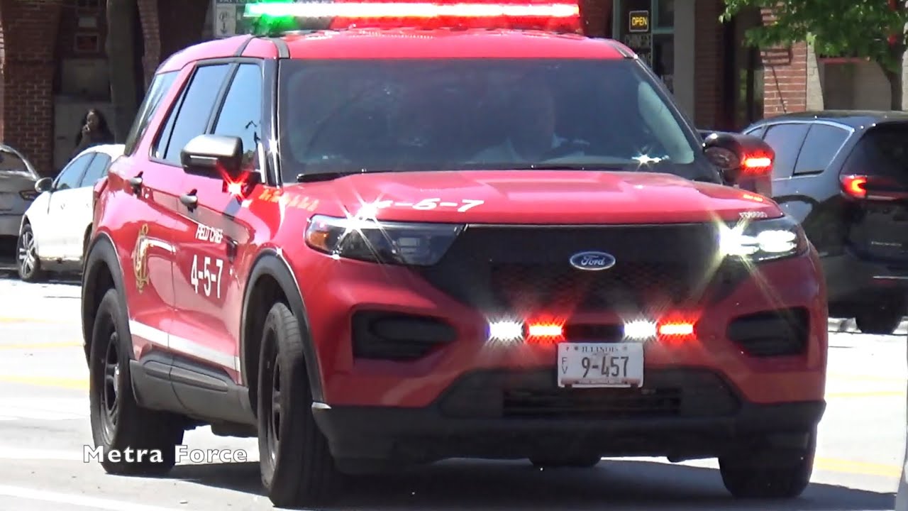 Chicago Fire Dept Field Chief 4-5-7 Responding - YouTube