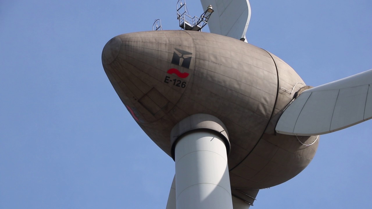 Windturbine Enercon E-126 - YouTube