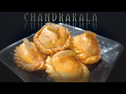 स्पेशल रस भरी चन्द्रकला गुजिया। Chandrakala gujiya recipe | How to make ...