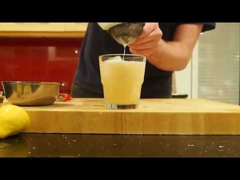 A clumsy Lemon Sour - YouTube