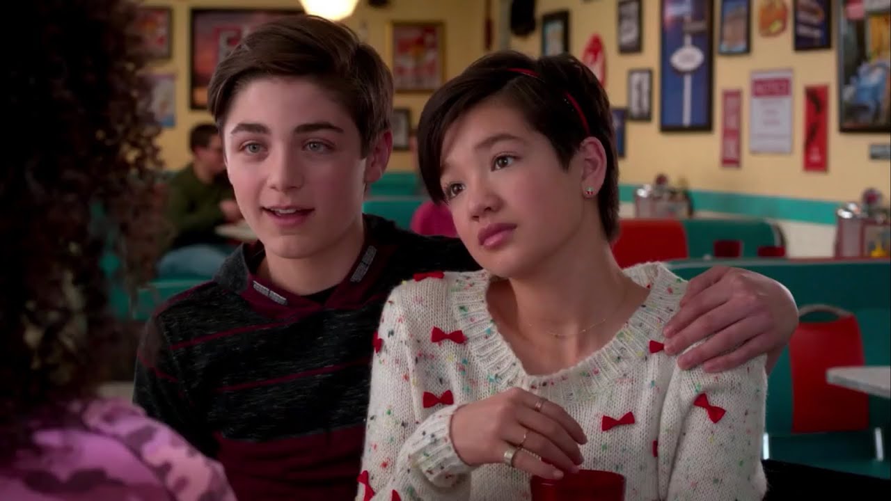 Andi Mack (S02E23) - Andi & Jonah Are Happy Together - YouTube