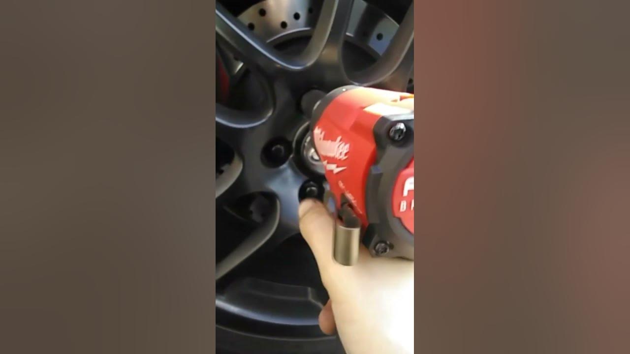 Milwaukee M12 3453 20 Taking Off Lug Nuts YouTube milwaukee-m12-3453-20-taking-off-lug-nuts-youtube