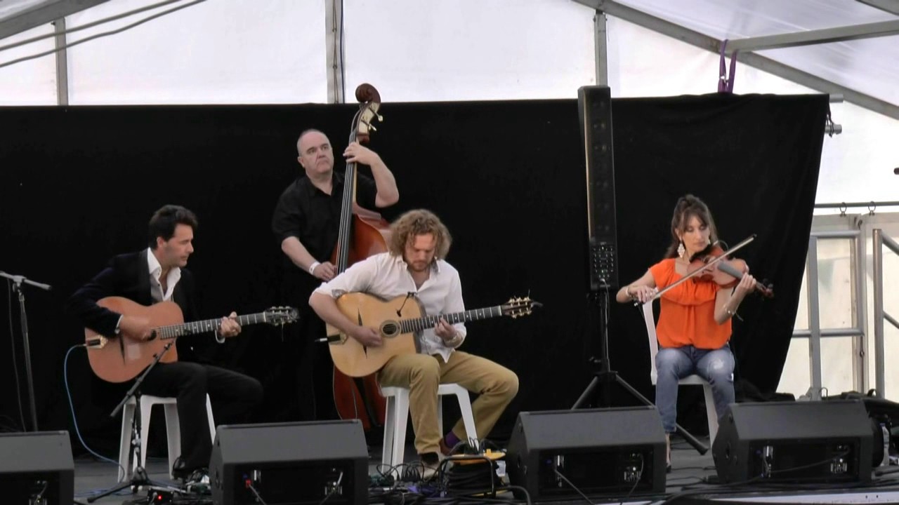 Will Barnes & Sarah Barnwell Band@Vintage Escape Festival 2017 - YouTube
