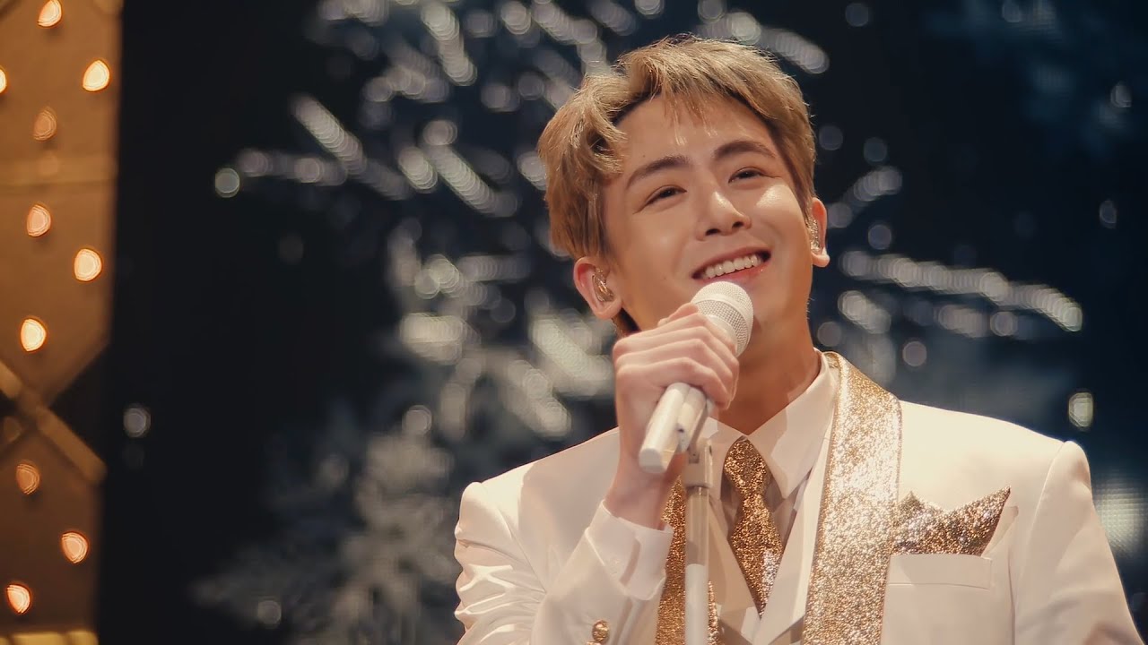 Nichkhun (from 2PM) Intro + This Christmas Time 「 Premium Solo Concert ...