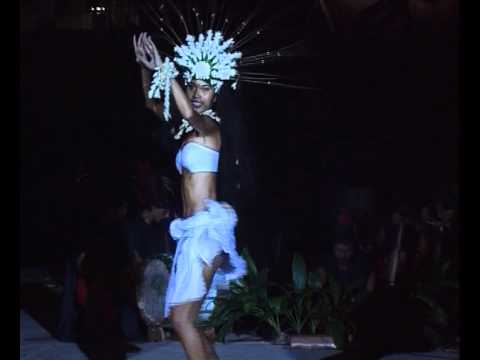 Tahitian Vahine Dance - (3)