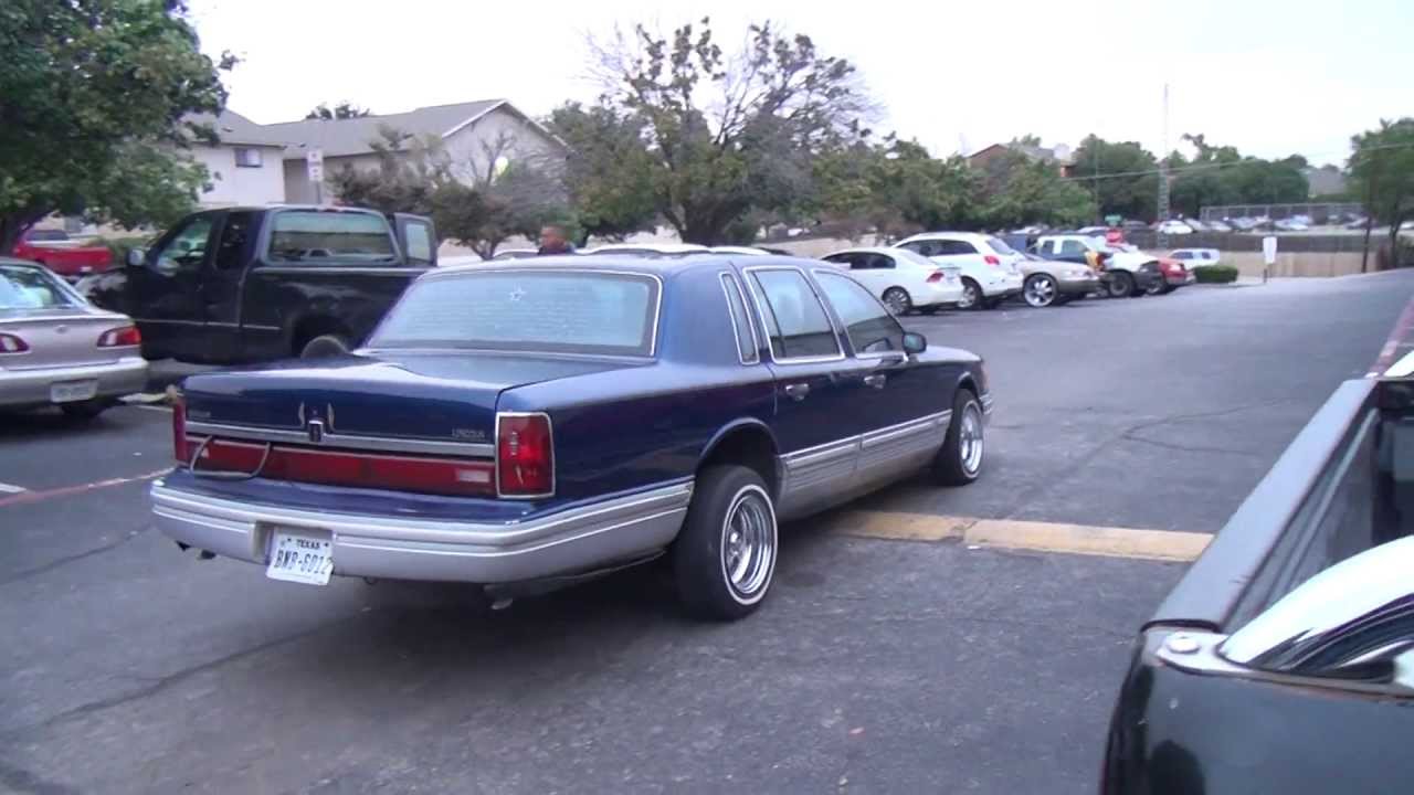 1990 Lincoln Town Car Lowrider