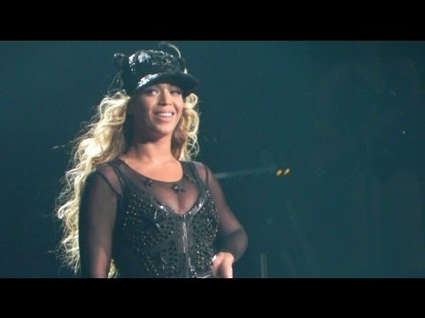 Beyoncé - Get Me Bodied - Live at Mrs. Carter Show on HBO - YouTube