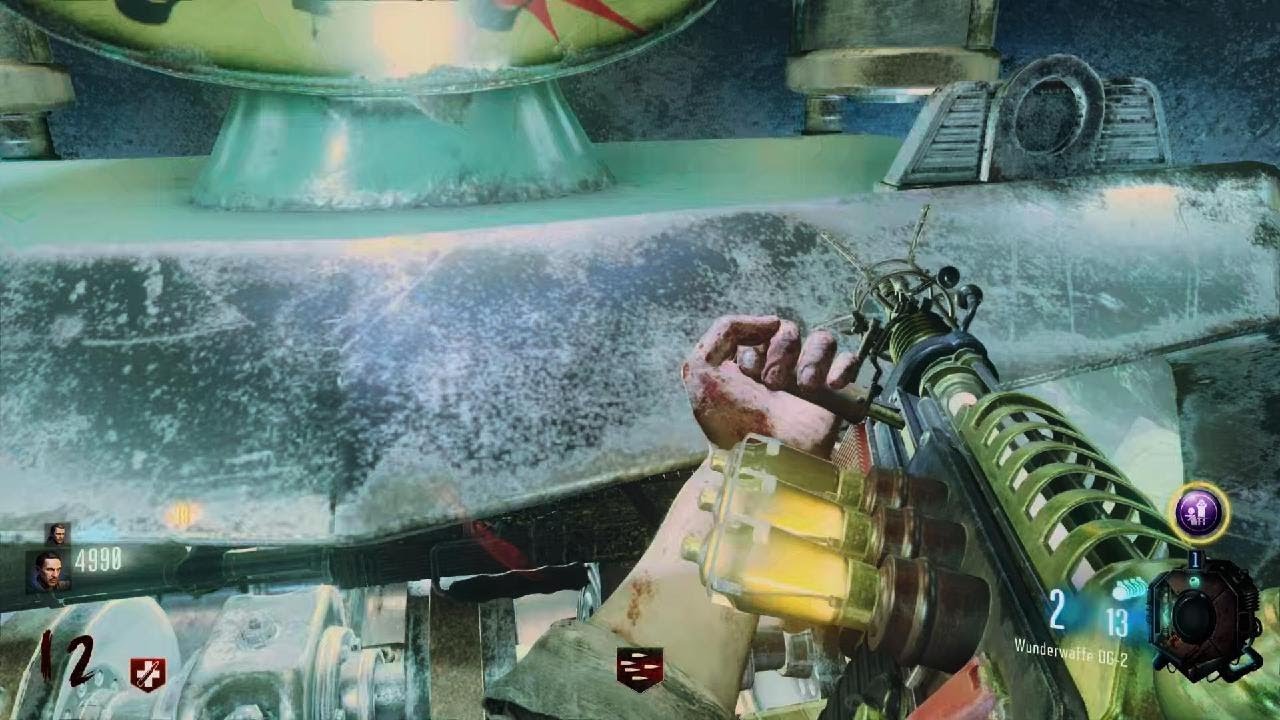 "I can't grab my gun" - YouTube