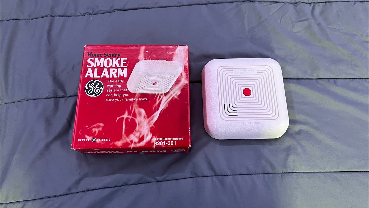 GE Home Sentry 8201-301 Smoke Detector Unboxing and Demo - YouTube