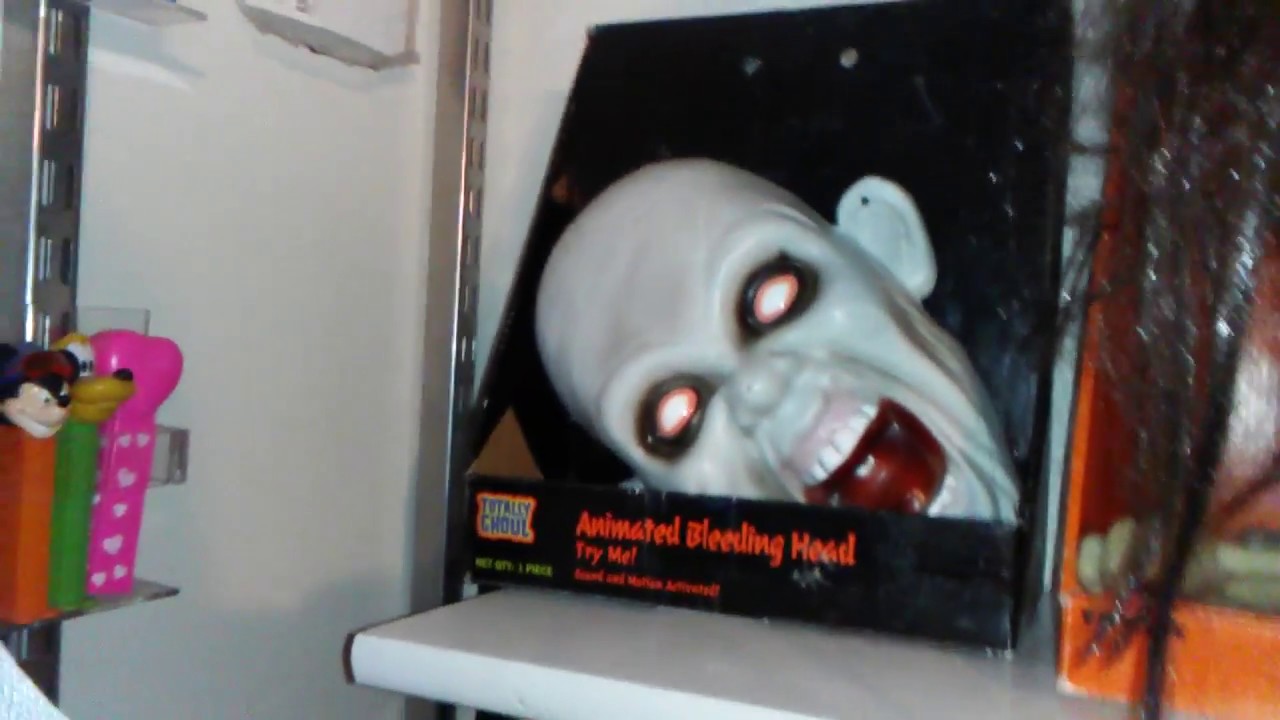 Gemmy Halloween Animated "Bleeding Zombie Head" - YouTube