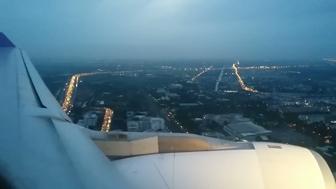HD-Thai Airways TG-314 Airbus A330-300 Landing Bangkok Suvarnabhumi ...