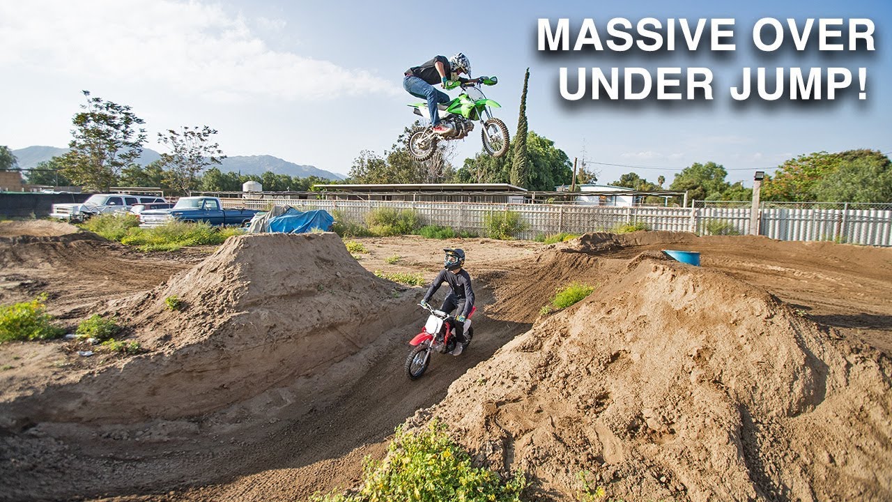 INSANE PIT BIKE ARENA CROSS TRACK!! - YouTube