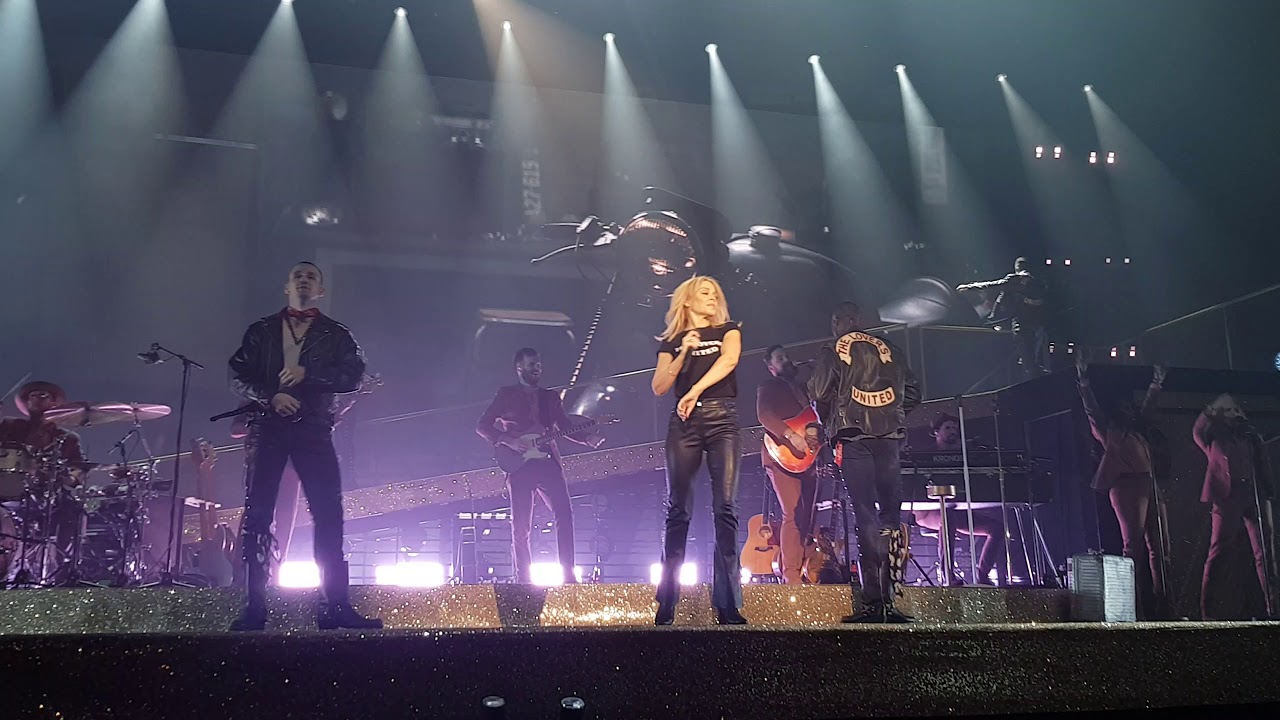 Kylie Minogue - Stop Me from Falling (Amsterdam 22-11-2018) - YouTube