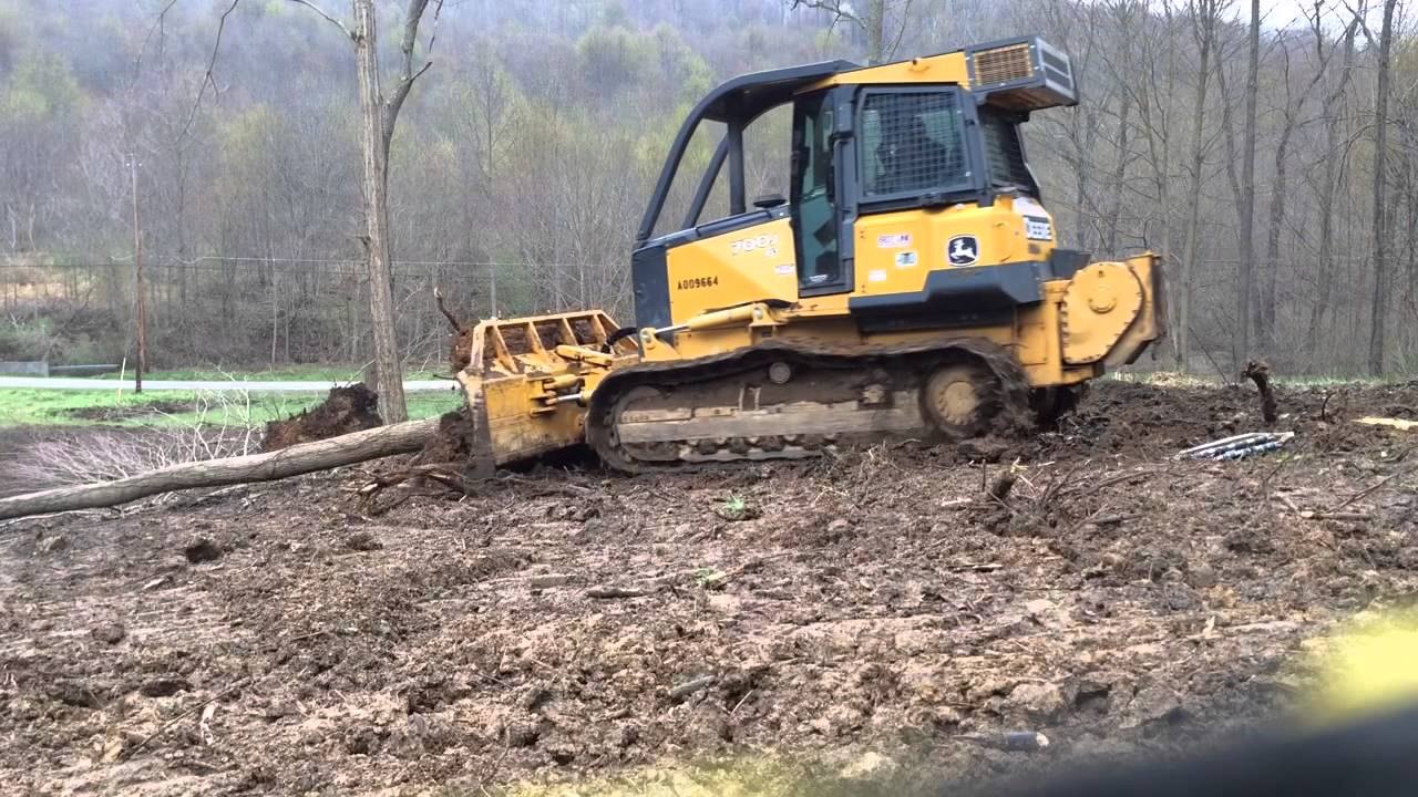 John Deere 700J XLT - YouTube