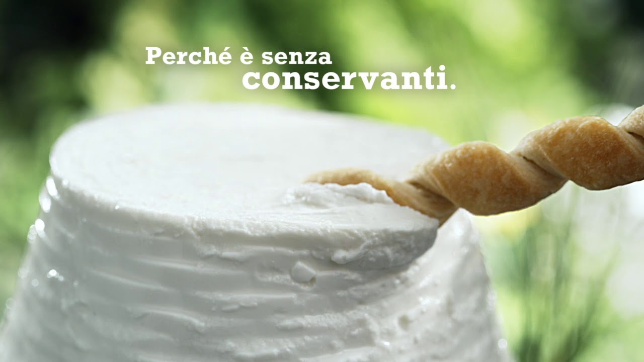 VALLELATA - La nostra Ricotta Fresca - YouTube
