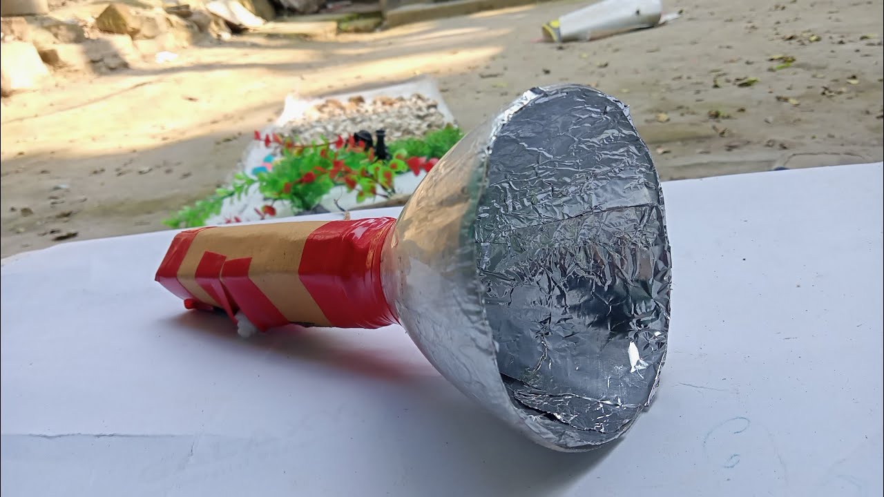 How to create a torch light with Aluminium foil paper - YouTube