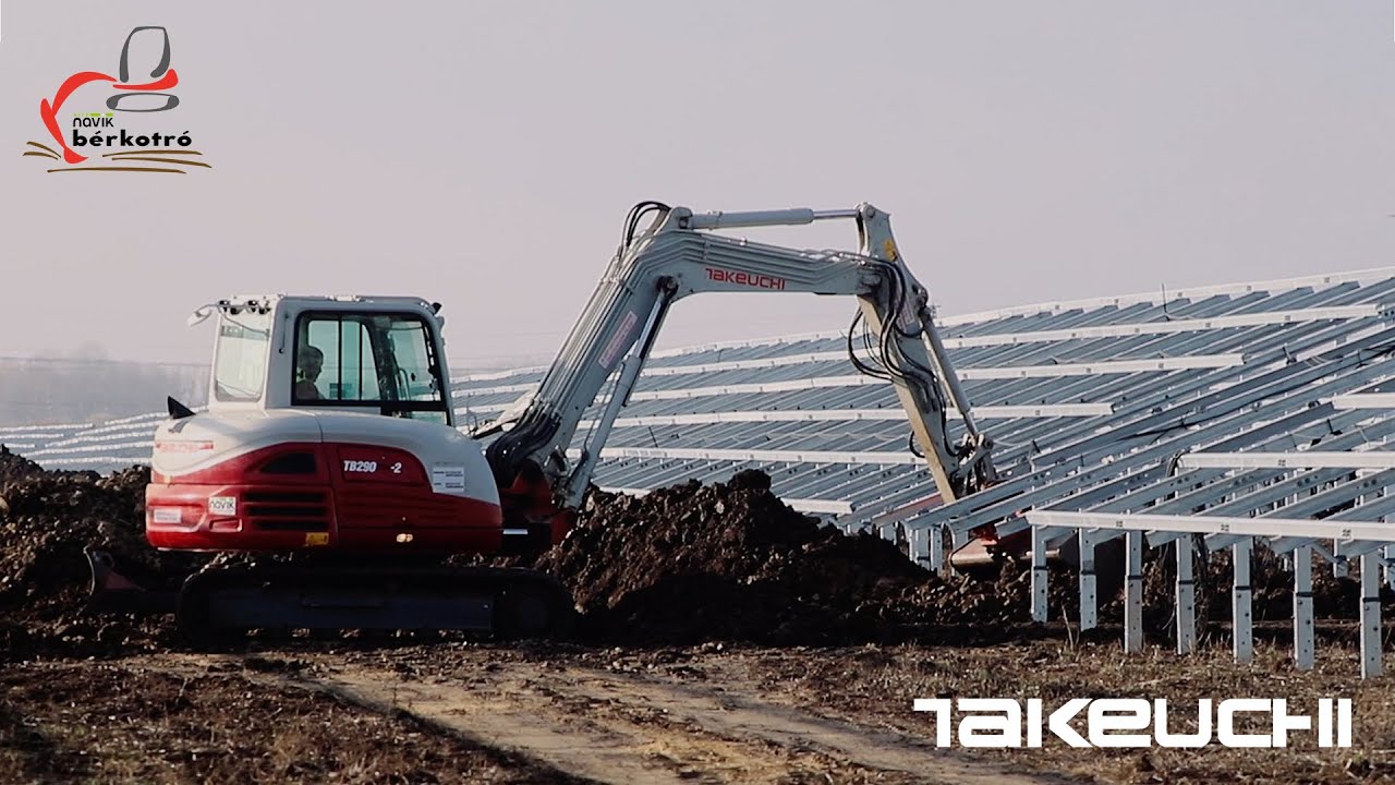 Takeuchi gépek egy napelem farm építésén - YouTube