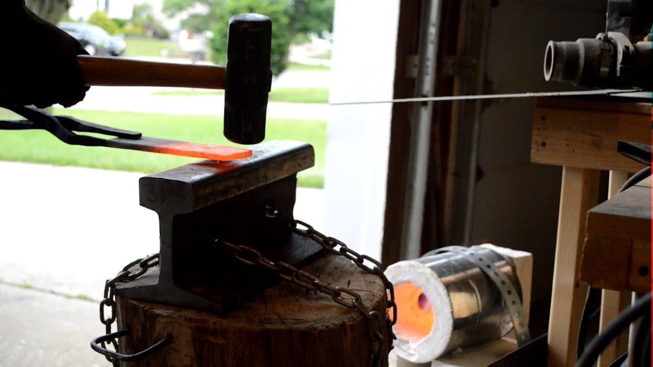 Mounting A Railroad Anvil - YouTube