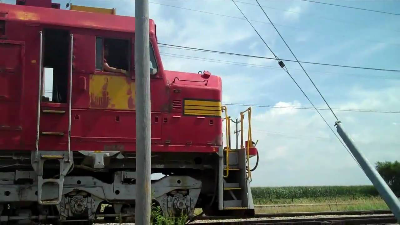 SF F45 92 WC SD45 7525 Olson Road IRM - YouTube
