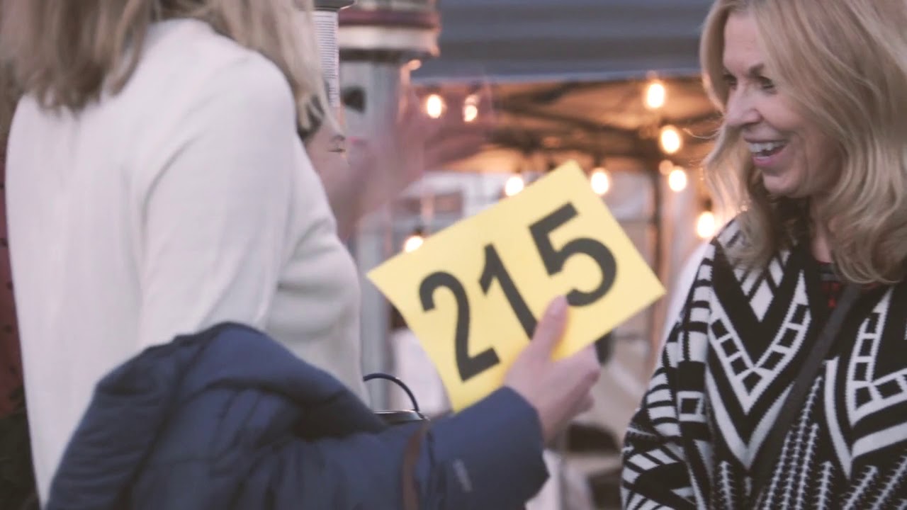 Taryn Atlas Auctioneer - The Gala Team - YouTube